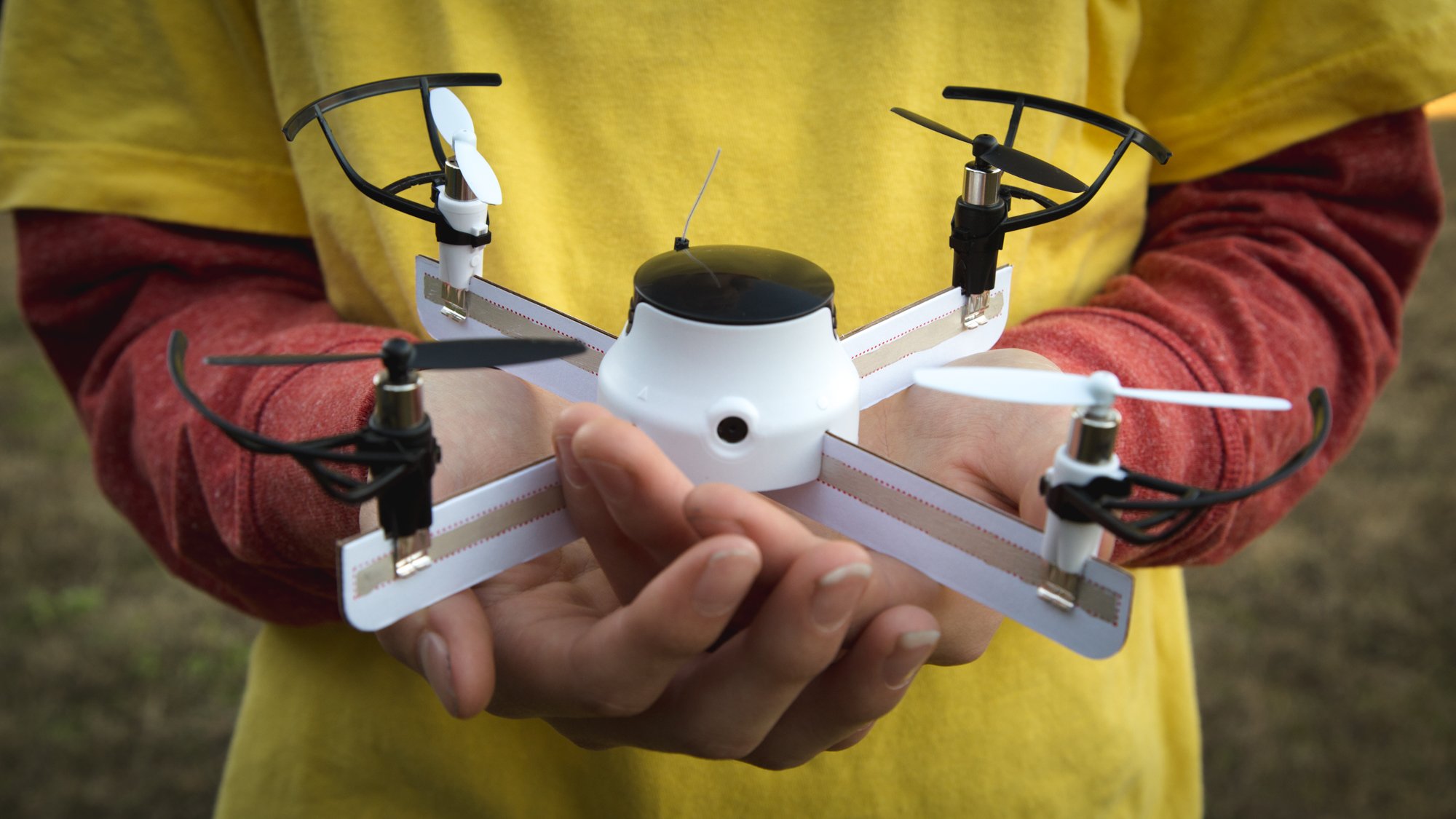 Drone builder kit circuit Scrive: drone to be built