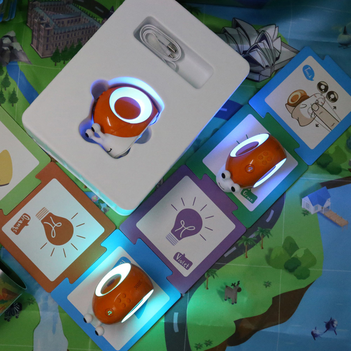 Robobloq's Qobot: educational robot programmable without screen